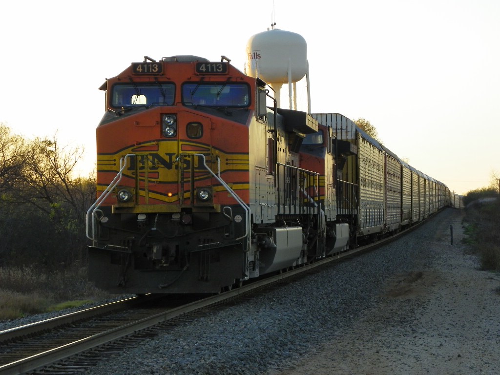 BNSF C44-9W 4113